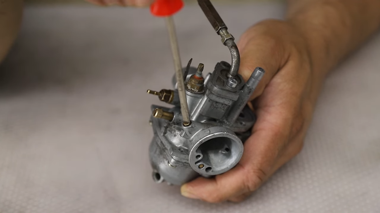 Šta je karburator i kako funkcioniše? Sve što treba da znate